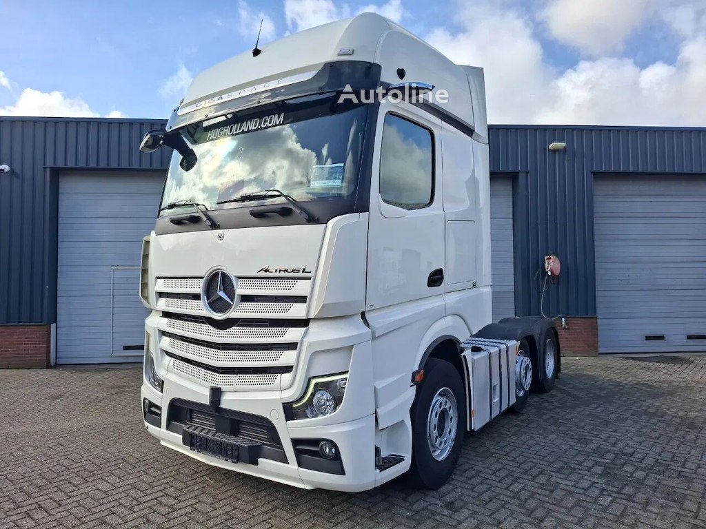 Mercedes-Benz Actros 2545 GIGASPACE 6X2 20075 tegljač