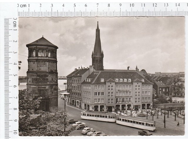 Diseldorf, Am alten Schloßturm zu Düsseldorf am Rhein