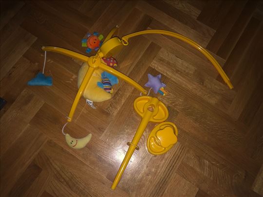 Muzička vrteška za krevetac