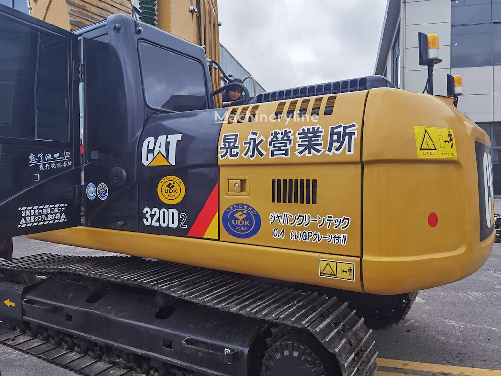 Caterpillar 320 D2L bager guseničar