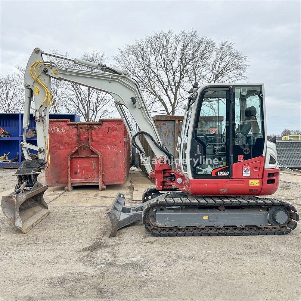 Prodaje se Takeuchi TB260 mini bager na aukciji