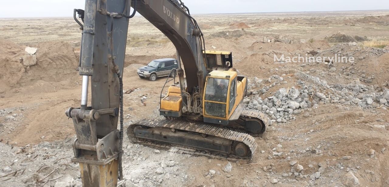 Volvo EC 460 bager guseničar