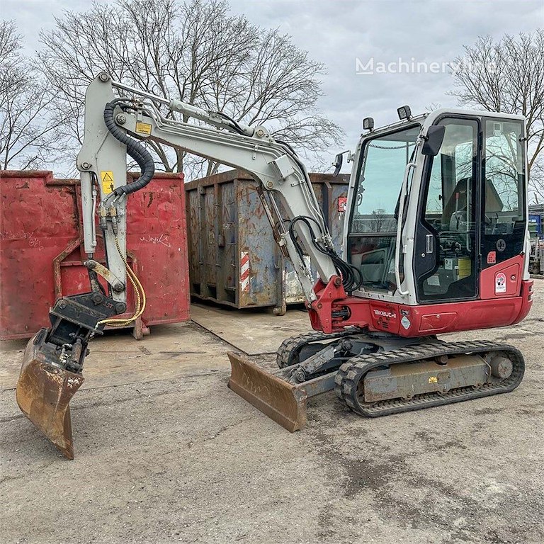 Prodaje se Takeuchi TB230 mini bager na aukciji