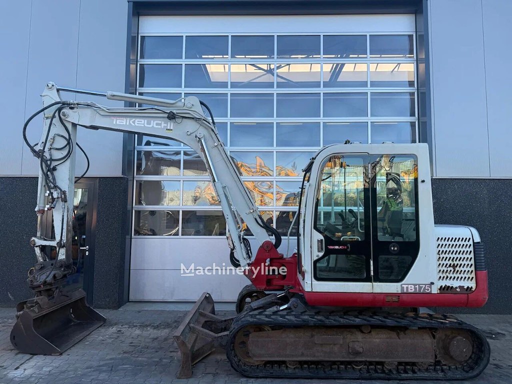 Takeuchi TB175 mini bager