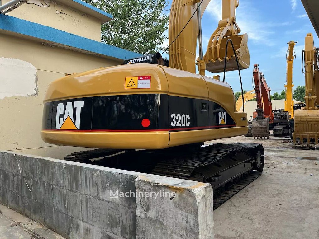 Caterpillar 320C bager guseničar