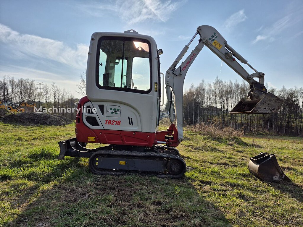 Takeuchi TB216 mini bager