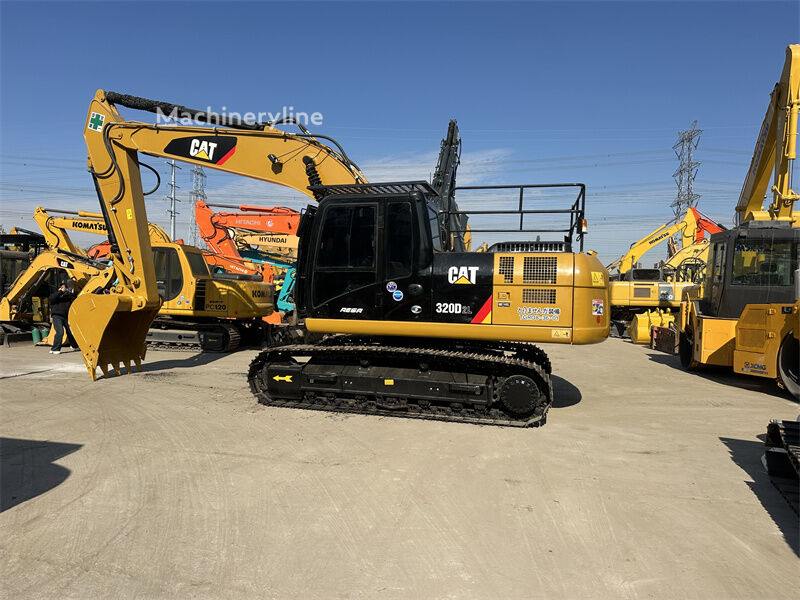 Caterpillar 320D2L bager guseničar