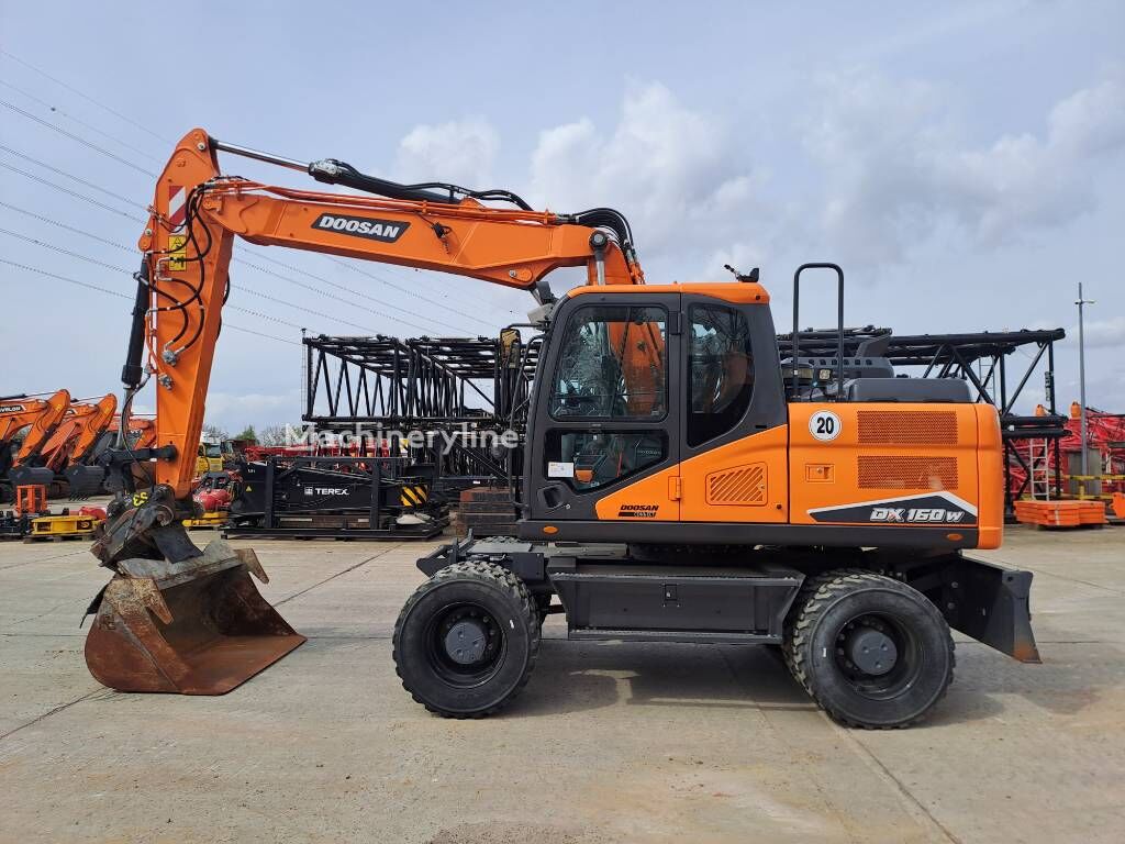 Doosan DX160W-7 bager točkaš