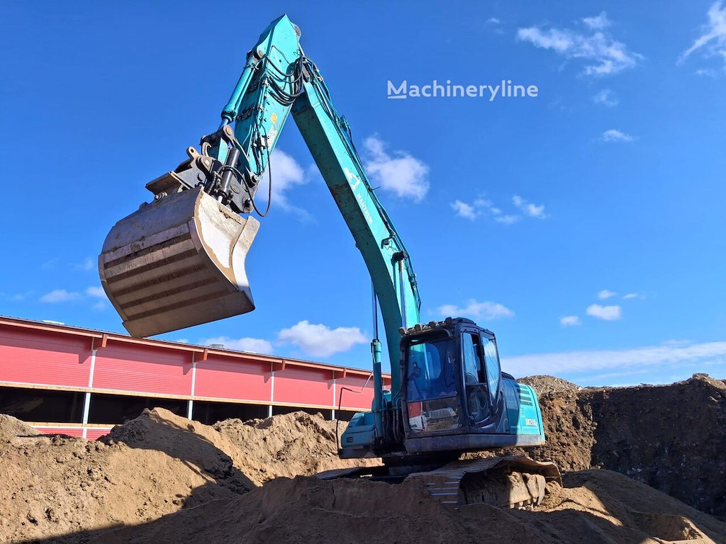 Kobelco Sk210 bager guseničar