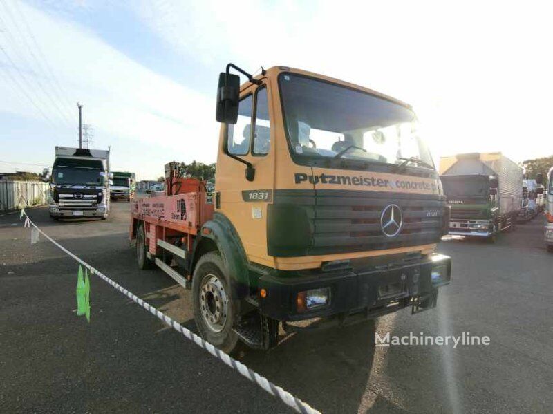 Mercedes-Benz TRUCK kamion s mešalicom za beton