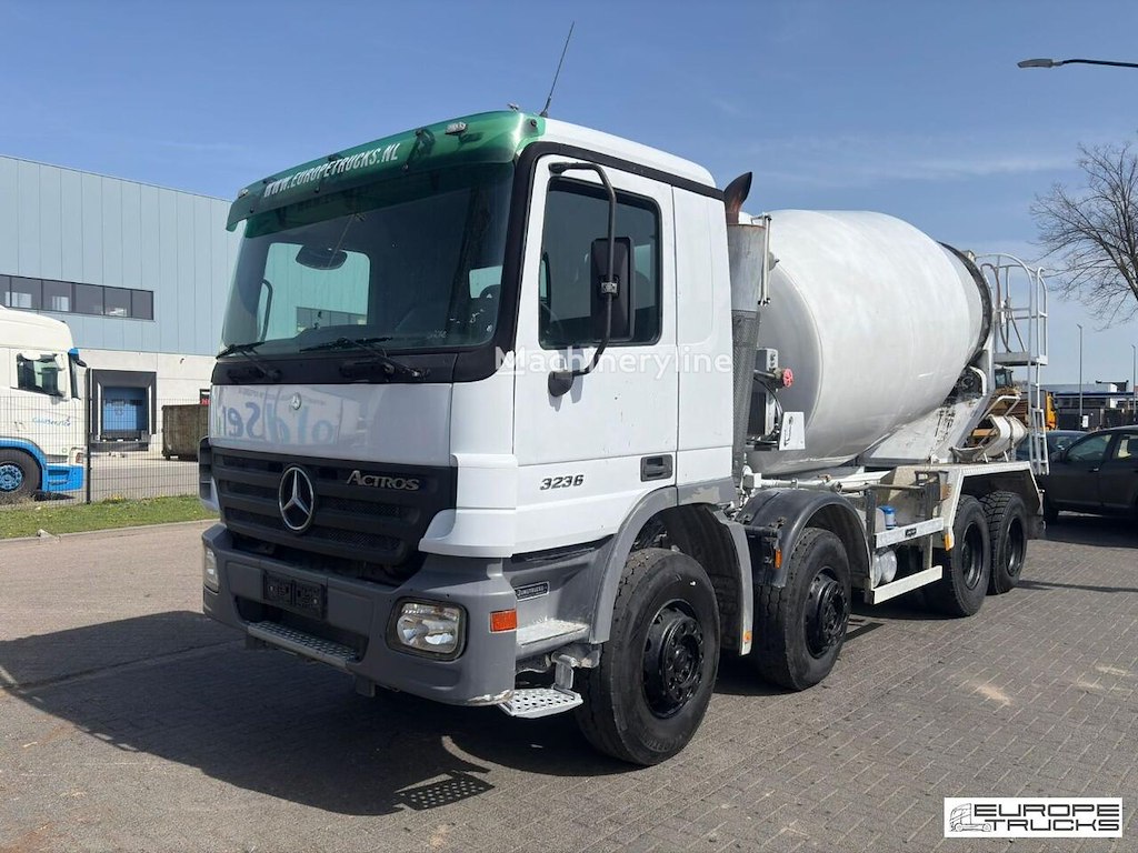 Mercedes-Benz Actros 3236 Full Steel - Manual - Hub Reduction kamion s mešalicom za beton