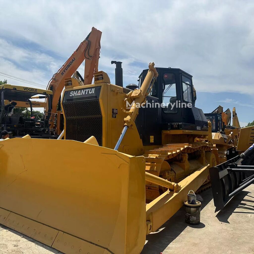 Shantui SD32 buldožer