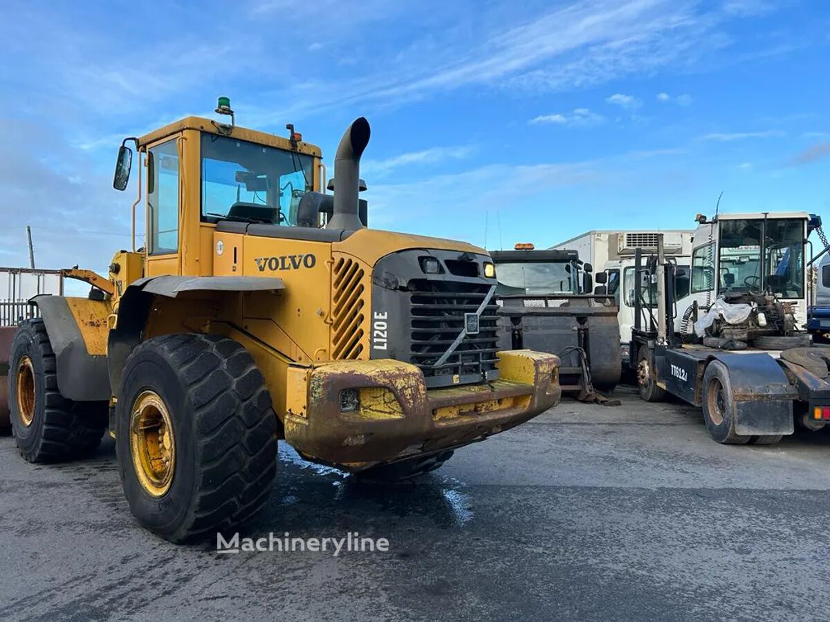 Volvo L 120 E, 2007year, 5800h, good condition prednji utovarivač