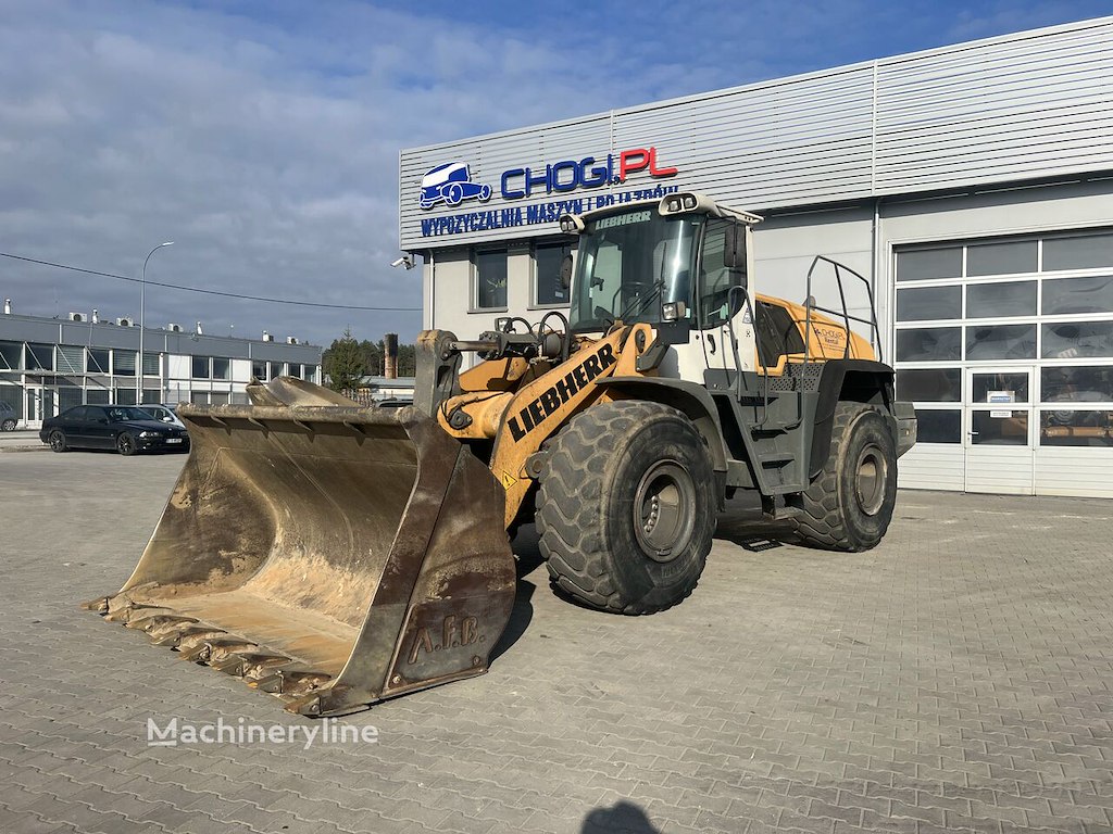 Liebherr L 566 prednji utovarivač