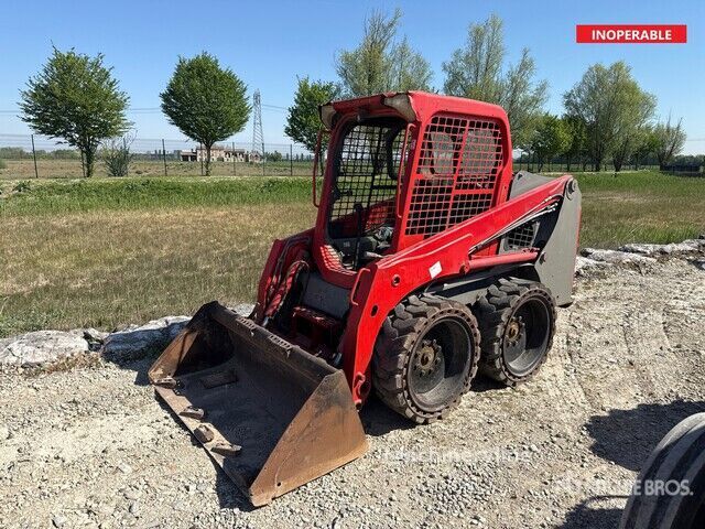 Prodaje se Bobcat S450 mini utovarivač na aukciji