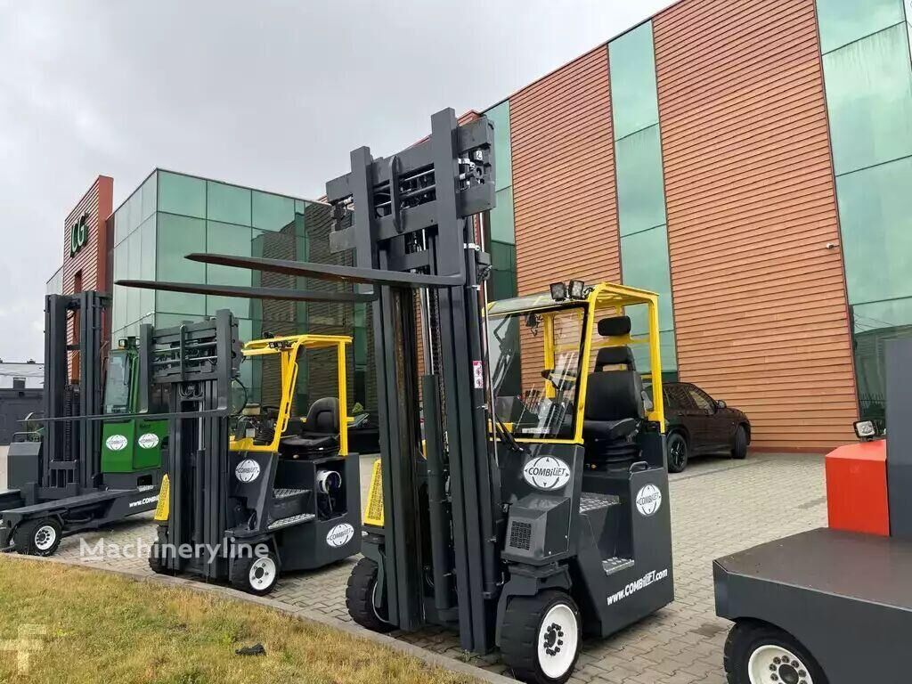 Combilift C4500CB // 2019 year // Triplex 6400 mm viljuškar na tri točka