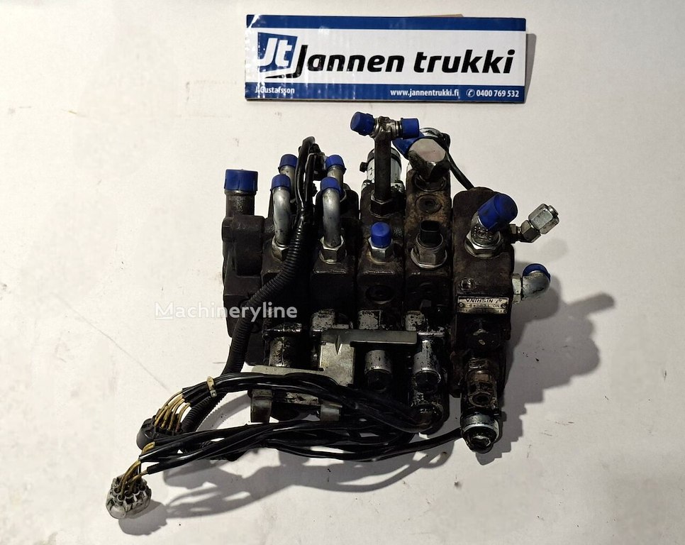 Valve assy, oil controll Nishina 67730-36631-71-A Valve za Toyota 52-8FDJF35 dizel viljuškari