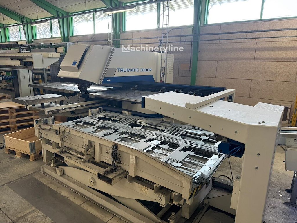 Trumpf TRUPUNCH 3000 - 1300 (S06) (FMC), SM-136 koordinatno probojna presa