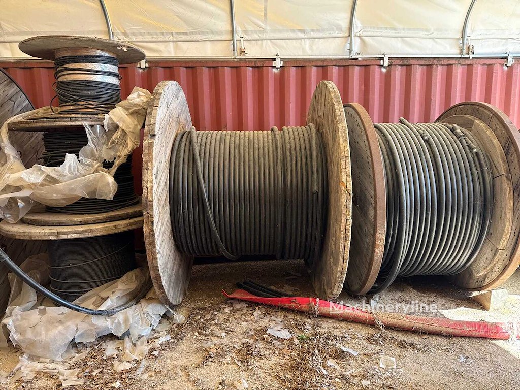 Prodaje se NA2XS(F)2Y 2x240 18/30(36)kV - 30 kV Stromkabel ostali alat za autoservis na aukciji