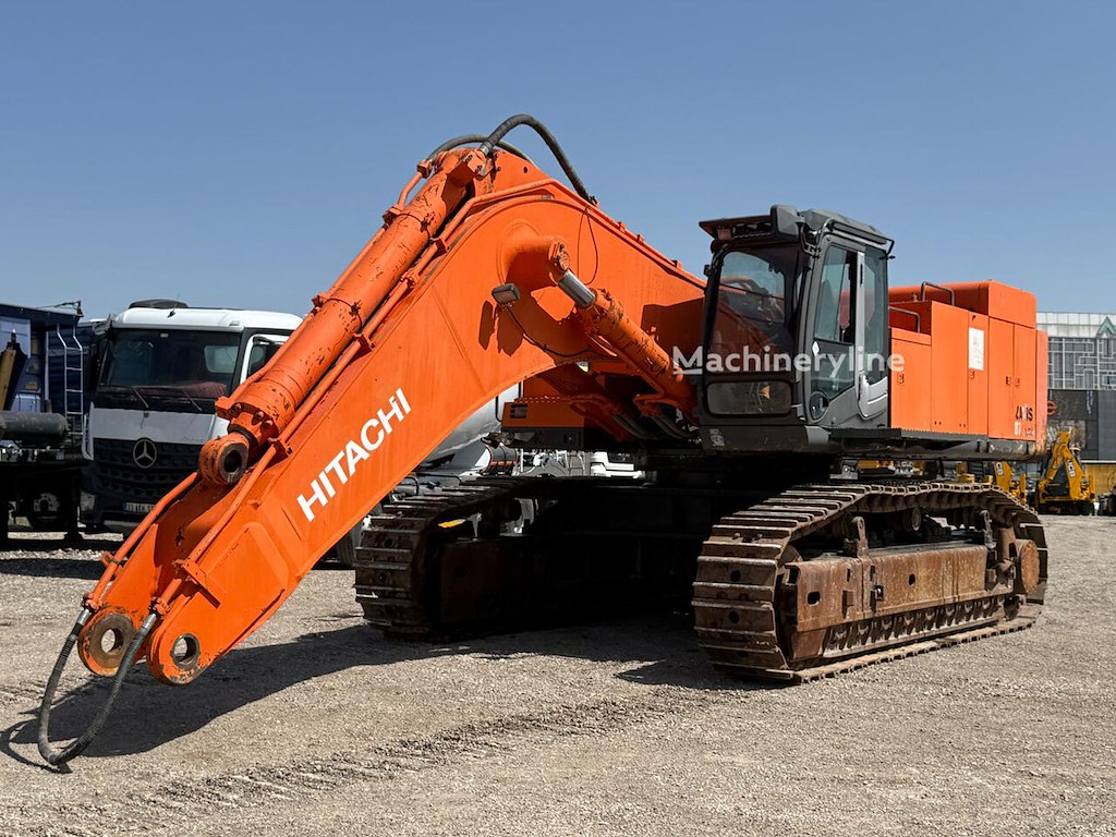 Hitachi ZX870 bager guseničar