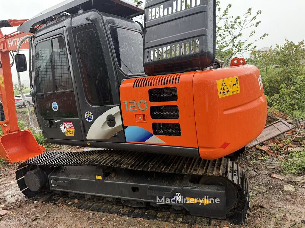 Hitachi ZX120 bager guseničar