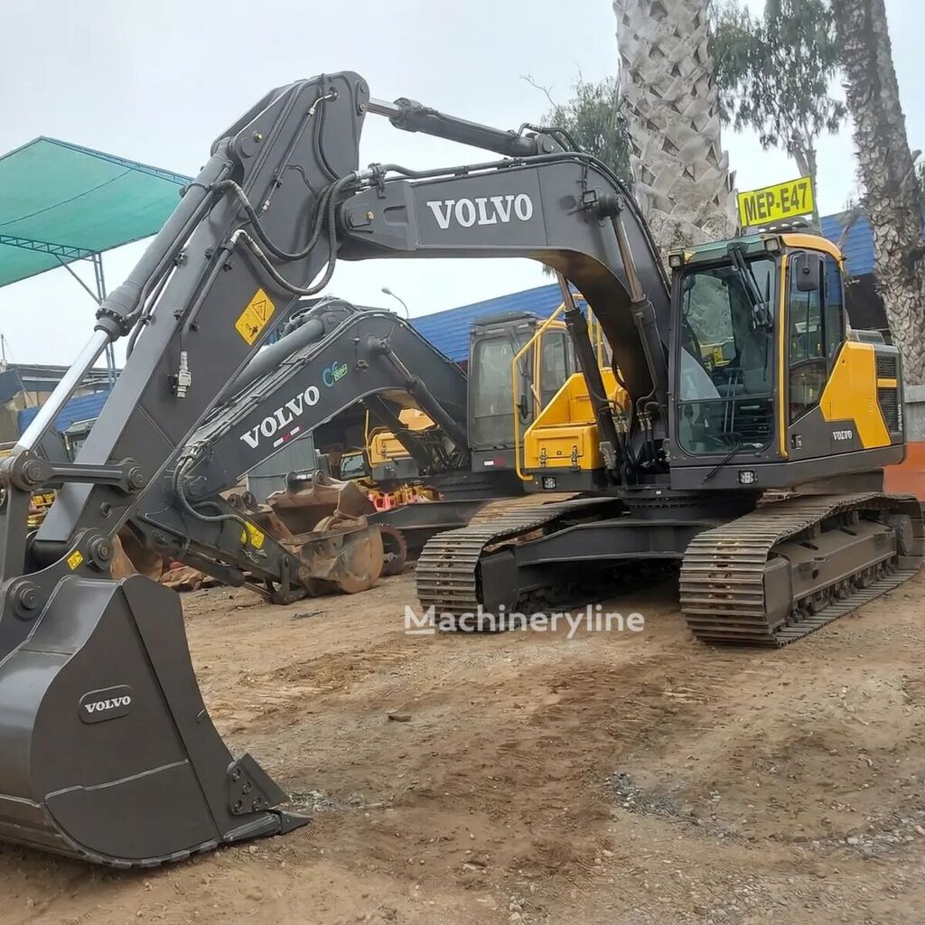 Volvo EC350DL bager guseničar