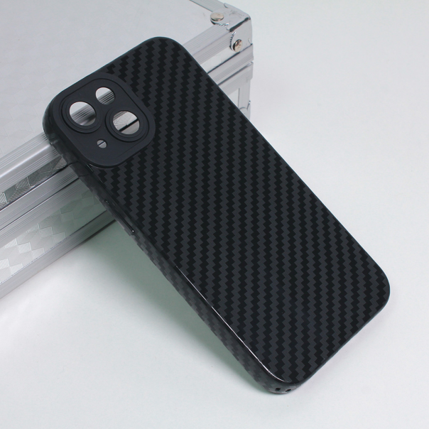 Maska za iPhone 14 6.1 Silikon Line crna