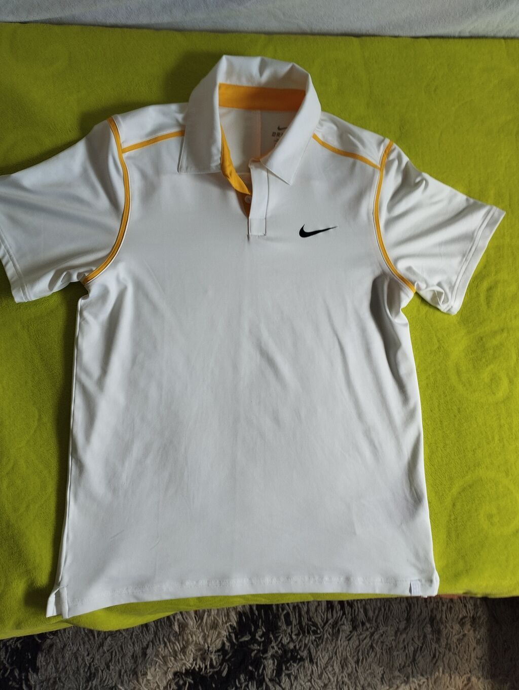 Original.Nike majca sa slika. Jednom nosena.Nike Dri-FIT polo majica