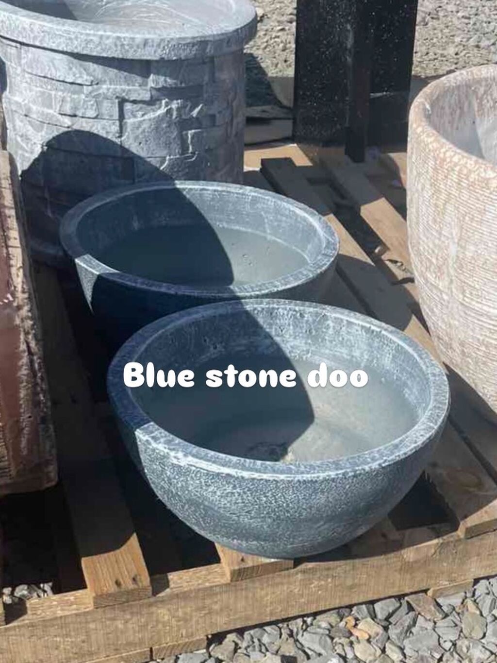Kamene posude/žardinjere – Blue stone doo - Materijal: prirodni kamen