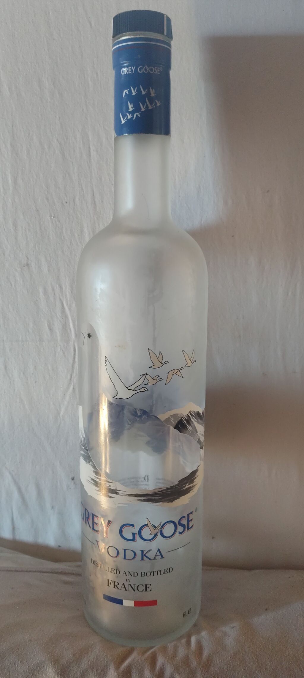 Prazna flasa od GREY GOOSE 6 litra Prodajem praznu flasu Grey Goose 6