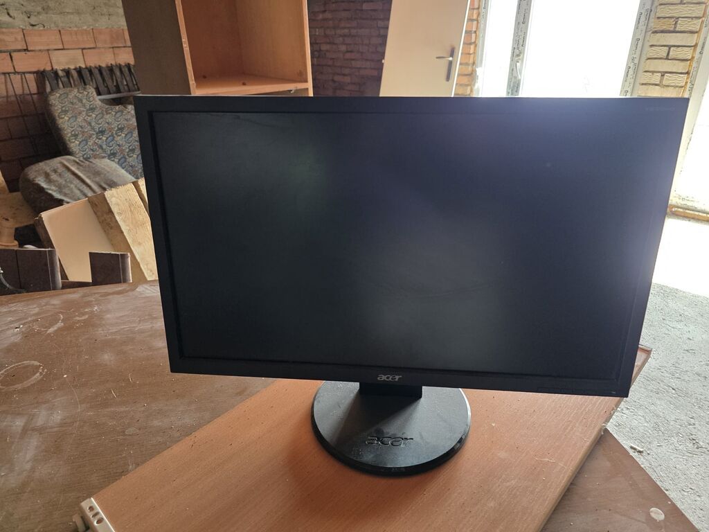 Acer LCD monitor V223HQ (V223HQ b) - Dijagonala: 22 inča (16:9) - Tip