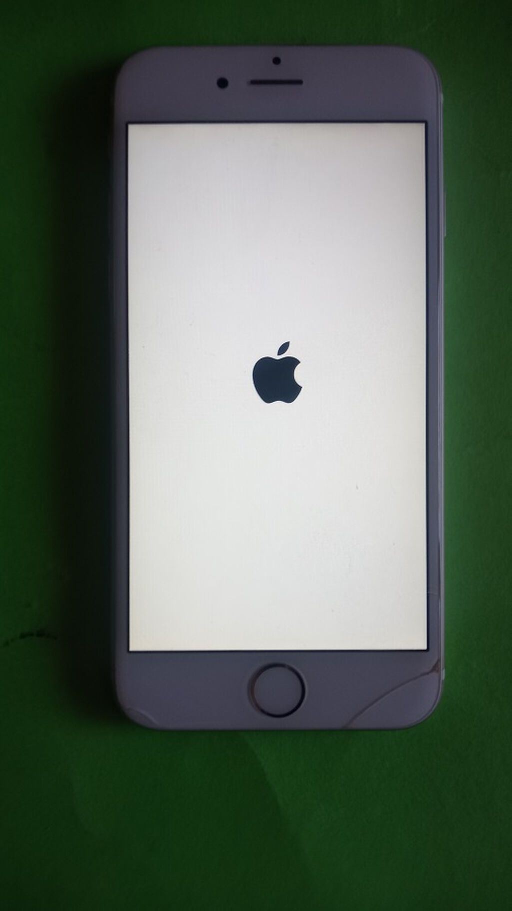 IPhone 6, model A1586 – za delove Radi sa svim karticama (SIM-free)