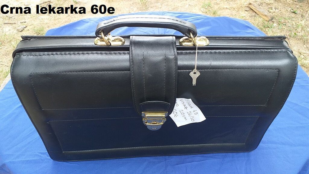Lekarska tašna Kao sa slika Više modela Ne odgovaram na SMS