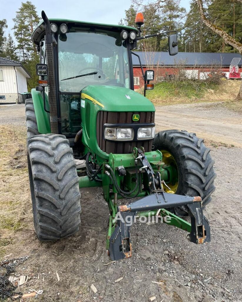 Prodaje se John Deere 5720 traktor točkaš na aukciji