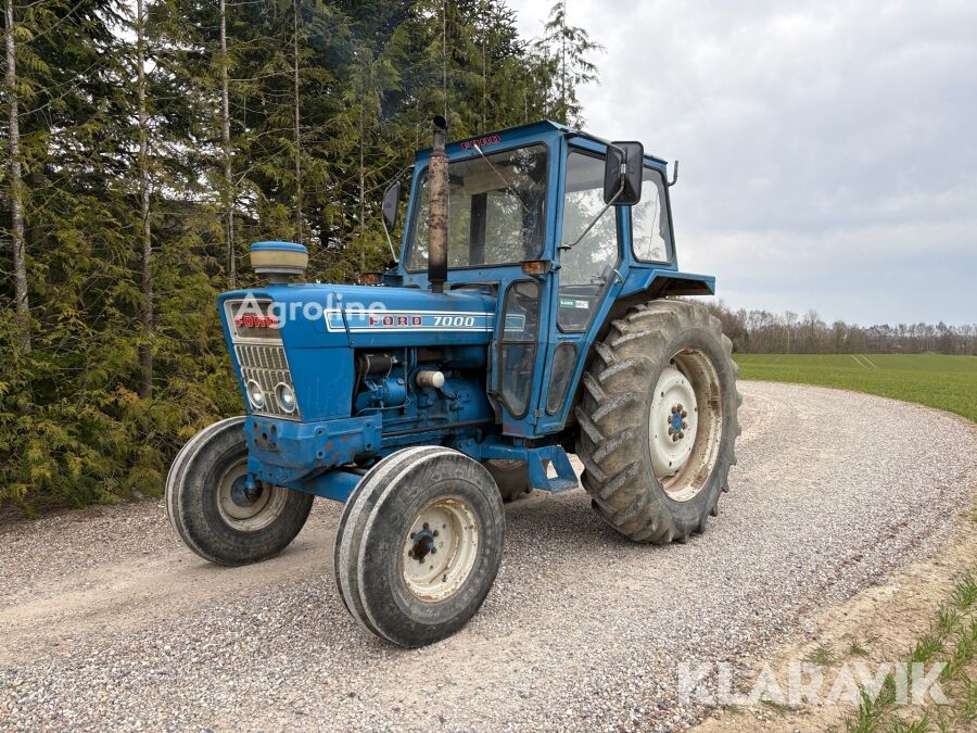 Prodaje se Ford 7000 traktor točkaš na aukciji