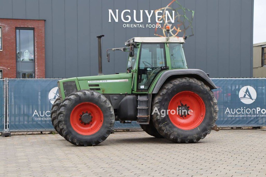 Prodaje se Fendt Favorit 824 traktor točkaš na aukciji