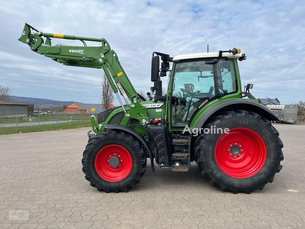 Fendt 516 Vario S4 traktor točkaš