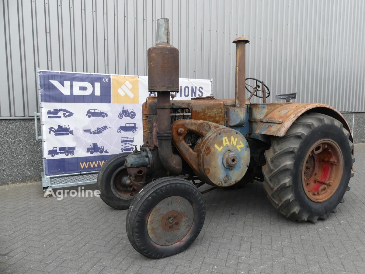 Prodaje se Lanz Bulldog D8506 traktor točkaš na aukciji