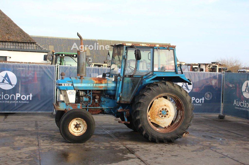 Prodaje se Ford 5610 traktor točkaš na aukciji