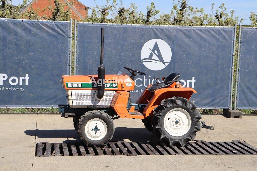Prodaje se Kubota B1402DT traktor točkaš na aukciji