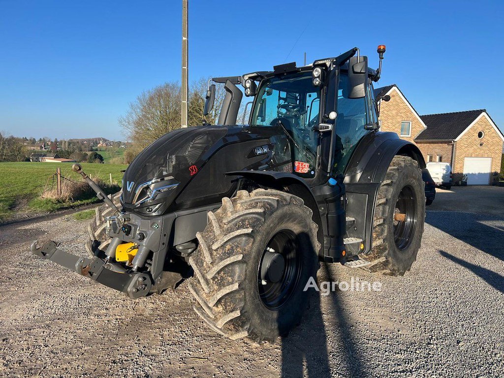 Valtra Q285 traktor točkaš