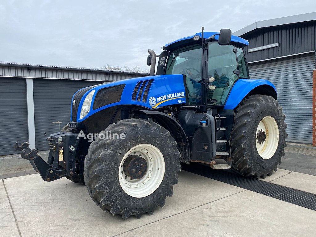 New Holland T8.300 traktor točkaš