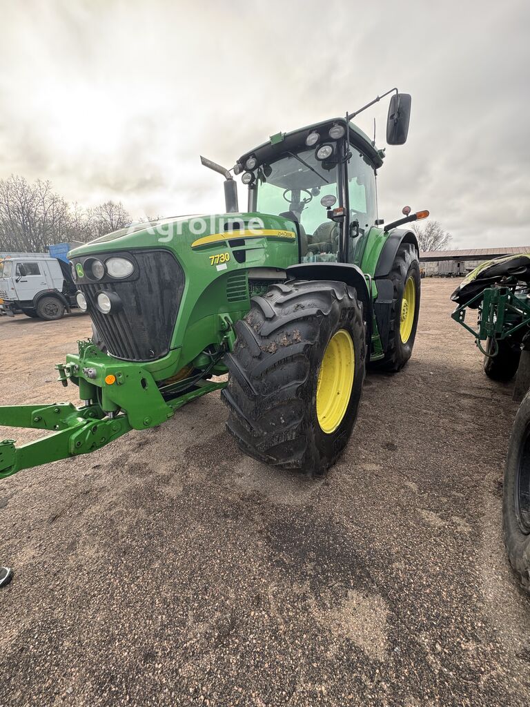John Deere 7730 traktor točkaš