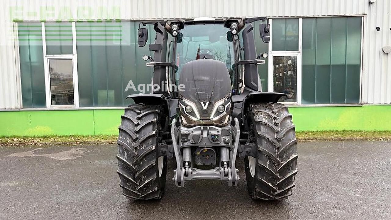 Valtra q 285 traktor točkaš