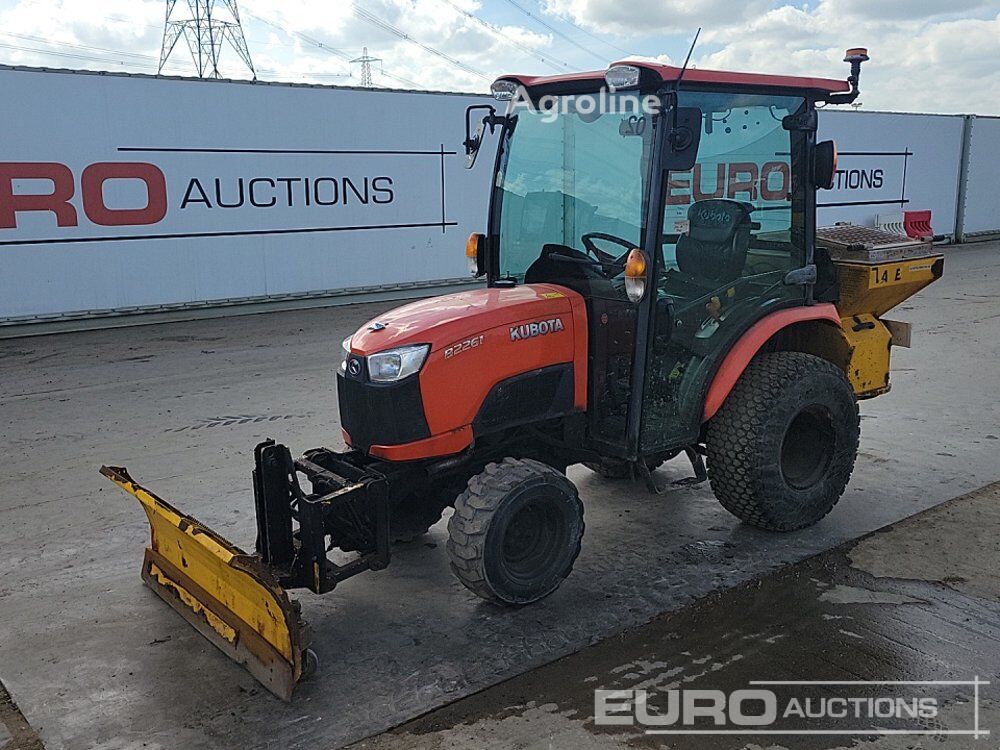 Prodaje se Kubota B2261 mini traktor na aukciji