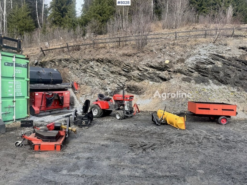 Massey Ferguson 122 mini traktor