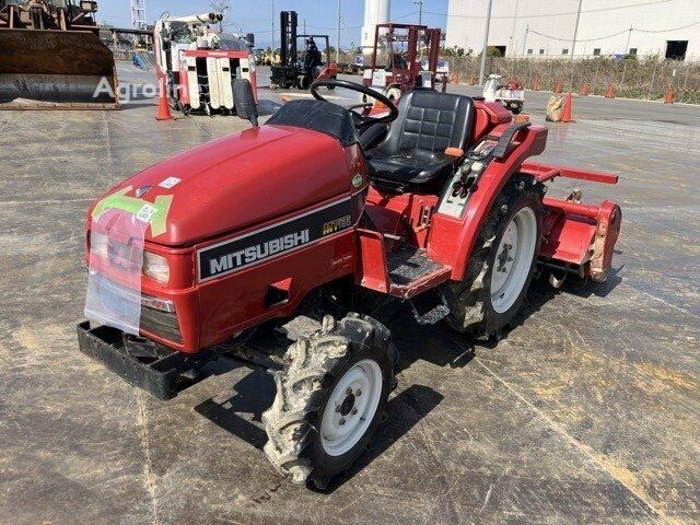 Mitsubishi TRACTOR(Mitsubishi) mototraktor
