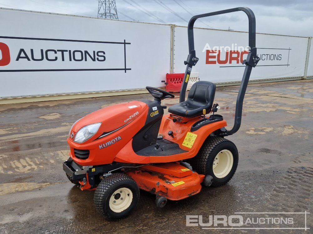 Prodaje se Kubota GR2120 traktor kosilica na aukciji
