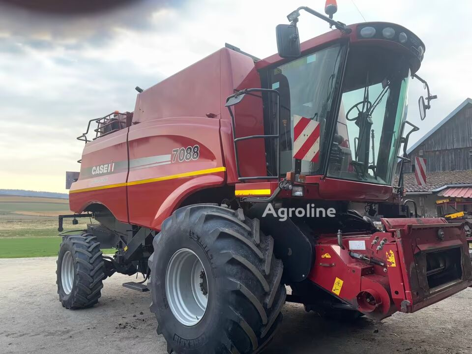 Case IH 7088 Axial Flow kombajn za žito