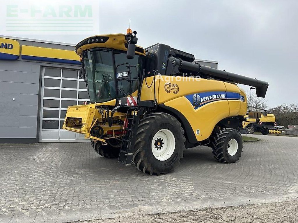 New Holland ch 7.70 kombajn za žito
